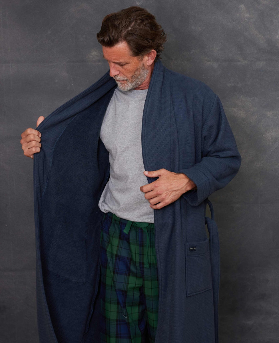 Men's Navy Cotton Waffle Dressing Gown With Fleece Lining – Savile Row ...